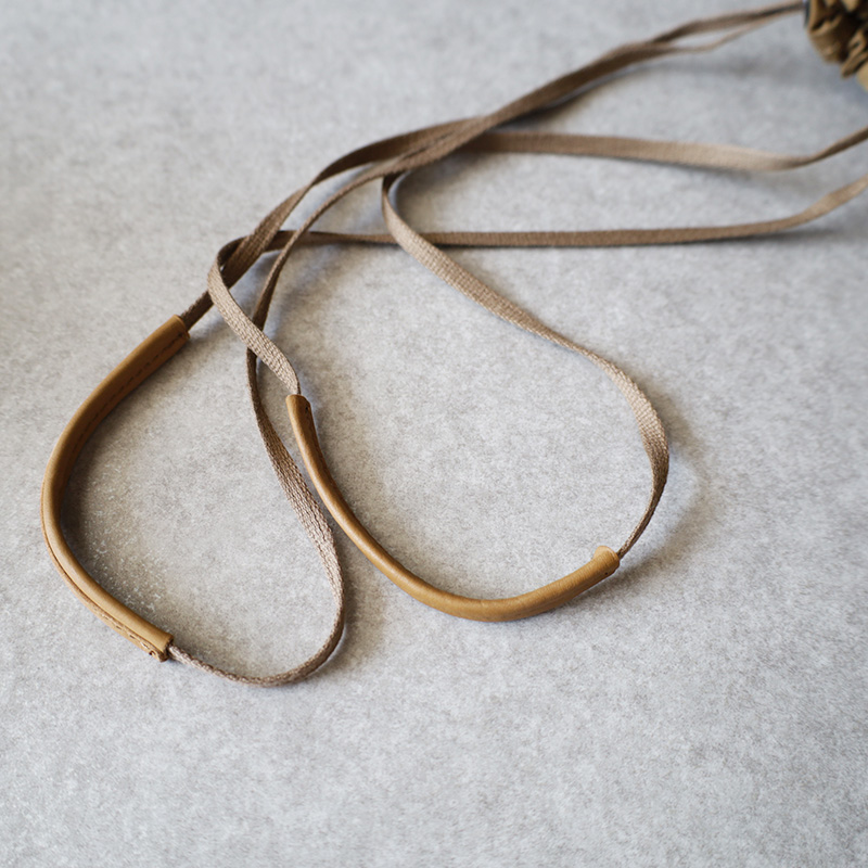 ARTS&CRAFTS CALF LEATHER COMBI DRAWSTRINGS POUCH M – by CITRON